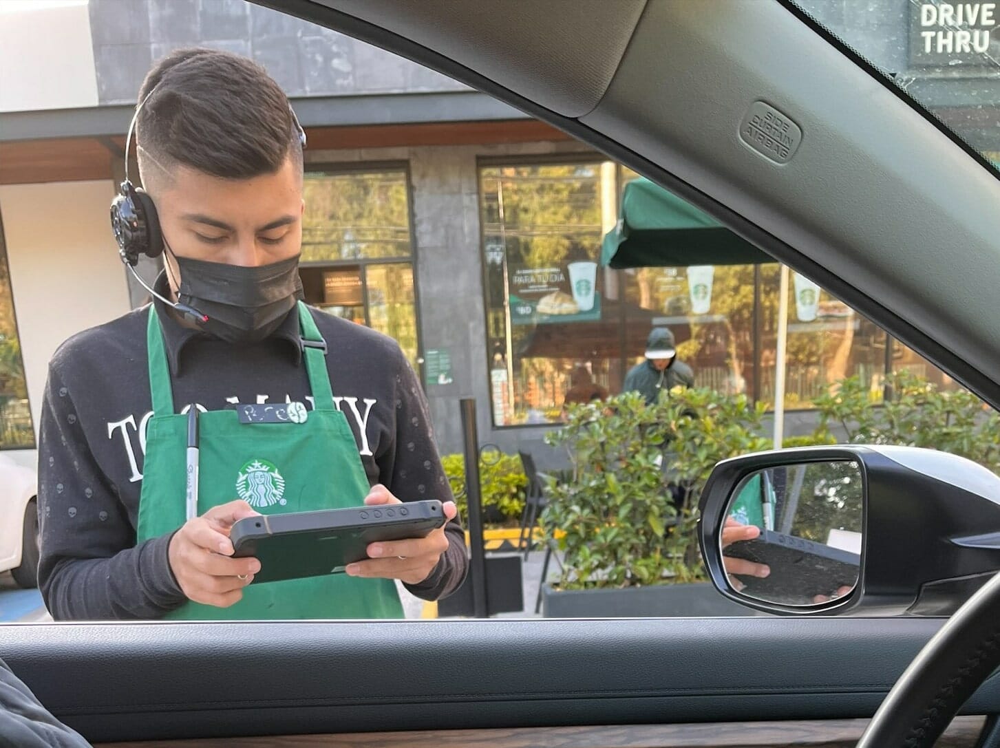 Rugged Tablets for Restaurants - Minno Tablets